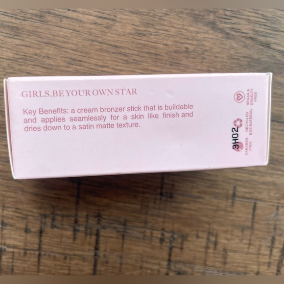 Pink Lipps | Makeup | Nib Pink Lipps Soft Matte Contour Stick ...